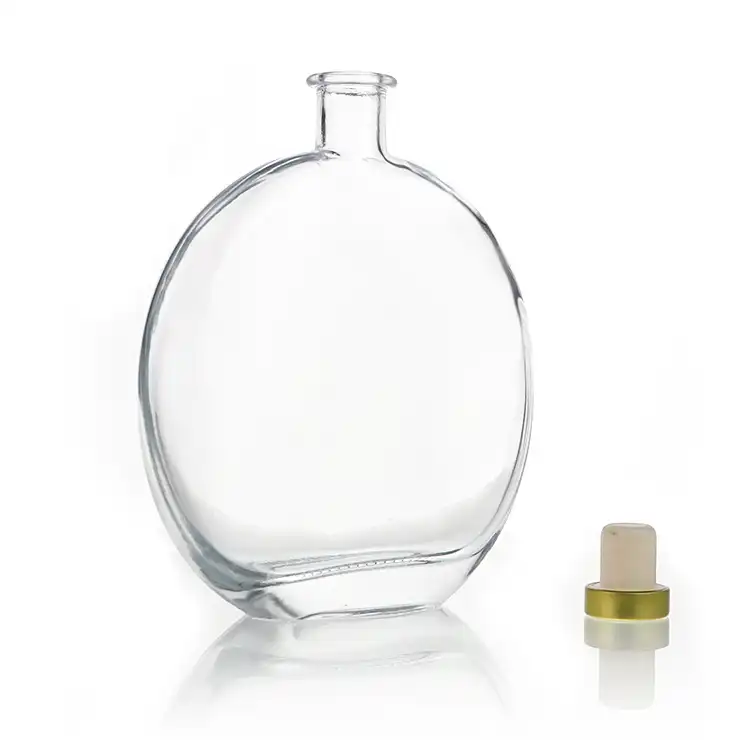 Wholesale 500ml Clear Flat Round Flint Glass Liquor Bottles With Cork